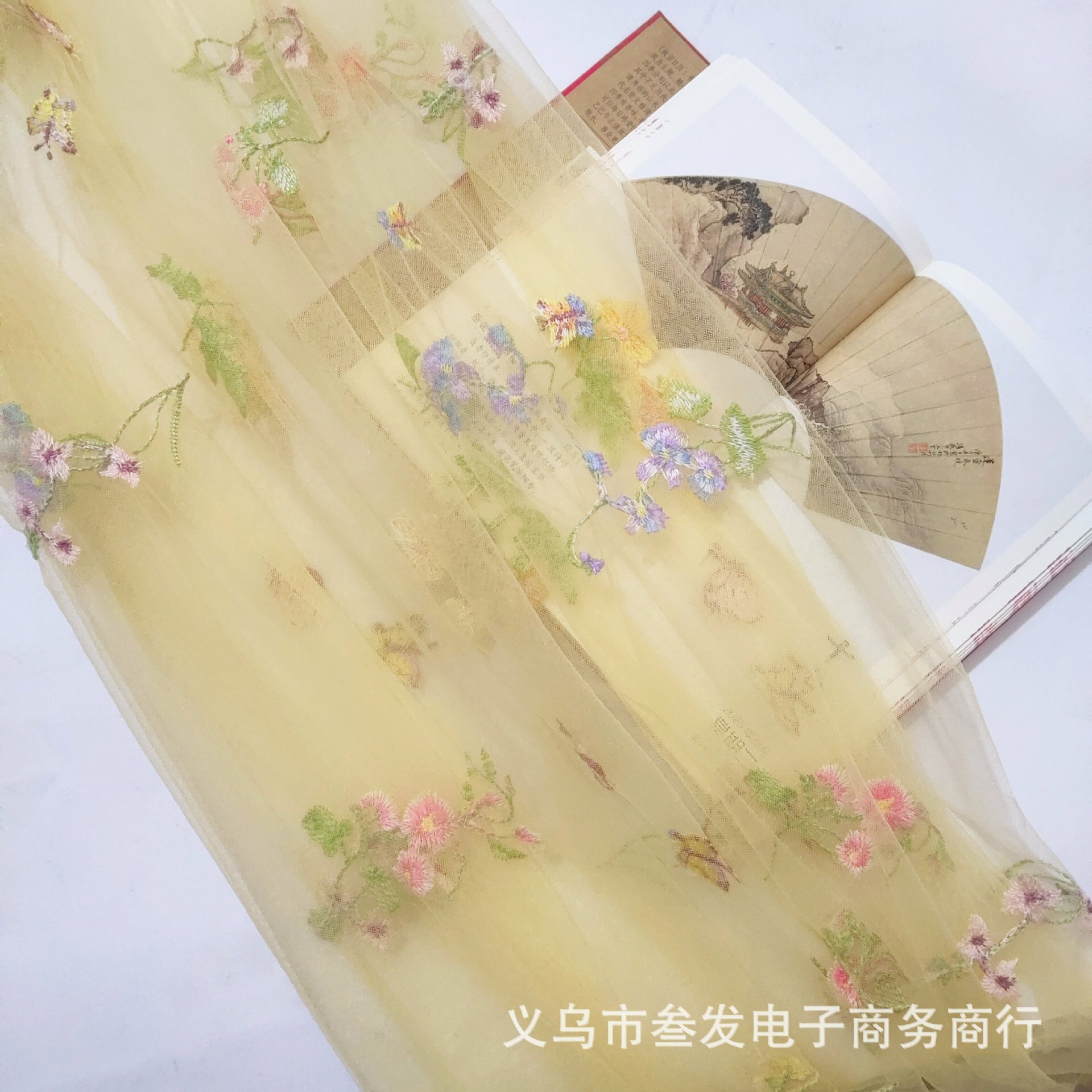 Серьезный коврик для стола с 3D вышивкой цветов и бабочек, Желтый, 50x185см, Буквенный дизайн, декор для праздничного