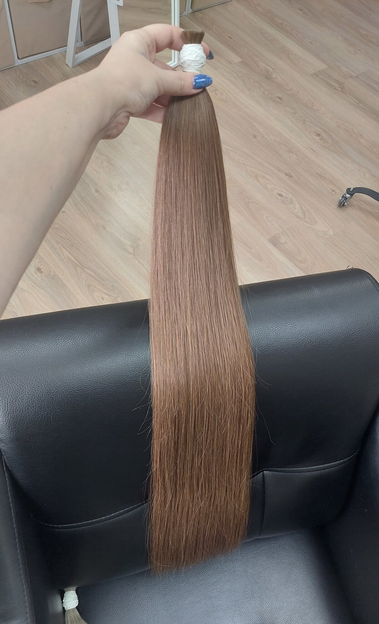 Натуральные волосы для наращивания 70см 100г цвет 5, категория люкс