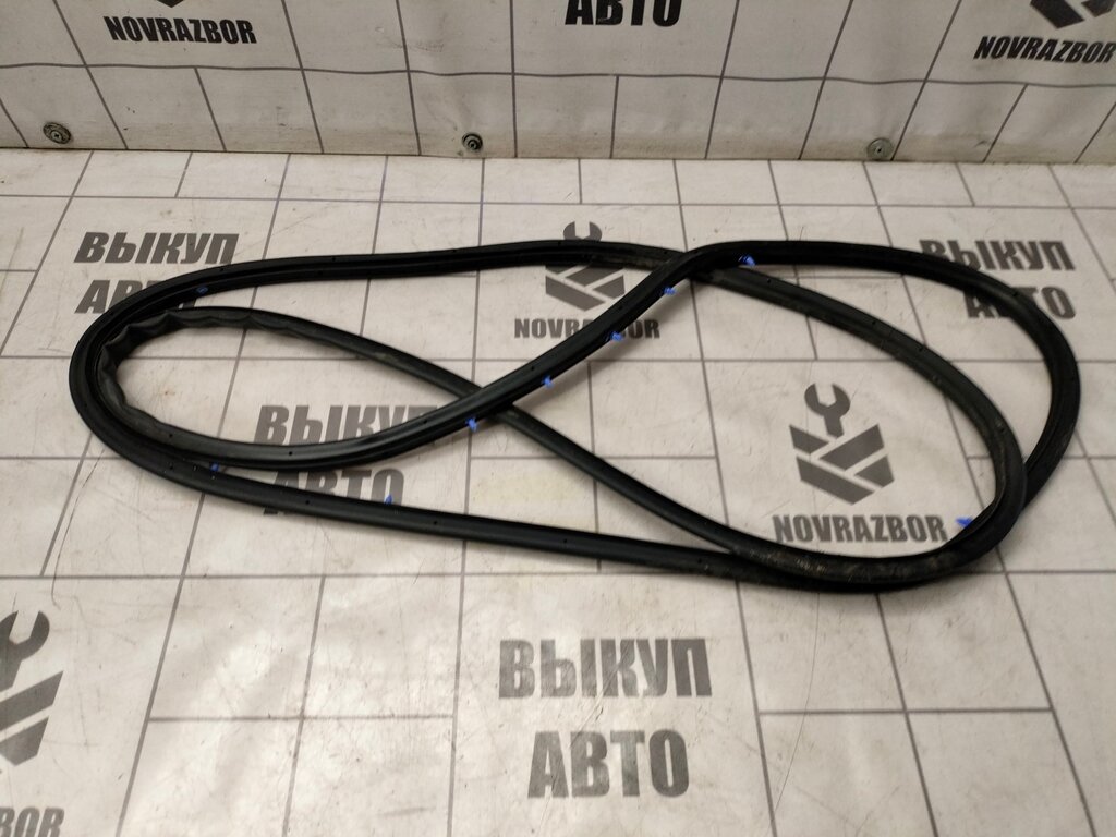 Уплотнитель двери Kia Sorento 3 (UM) Prime 2015-2020
