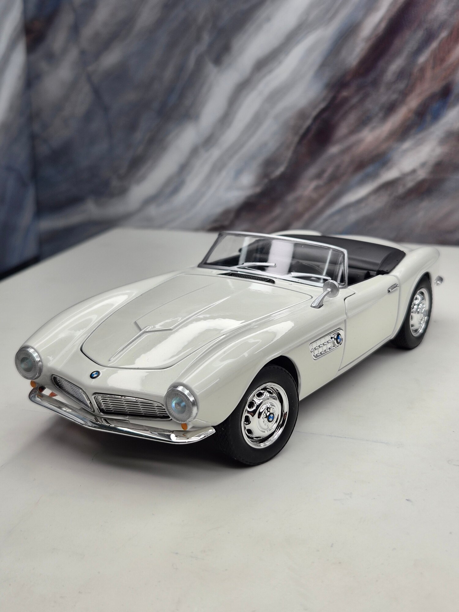 Металлическая машинка БМВ 507 1/24