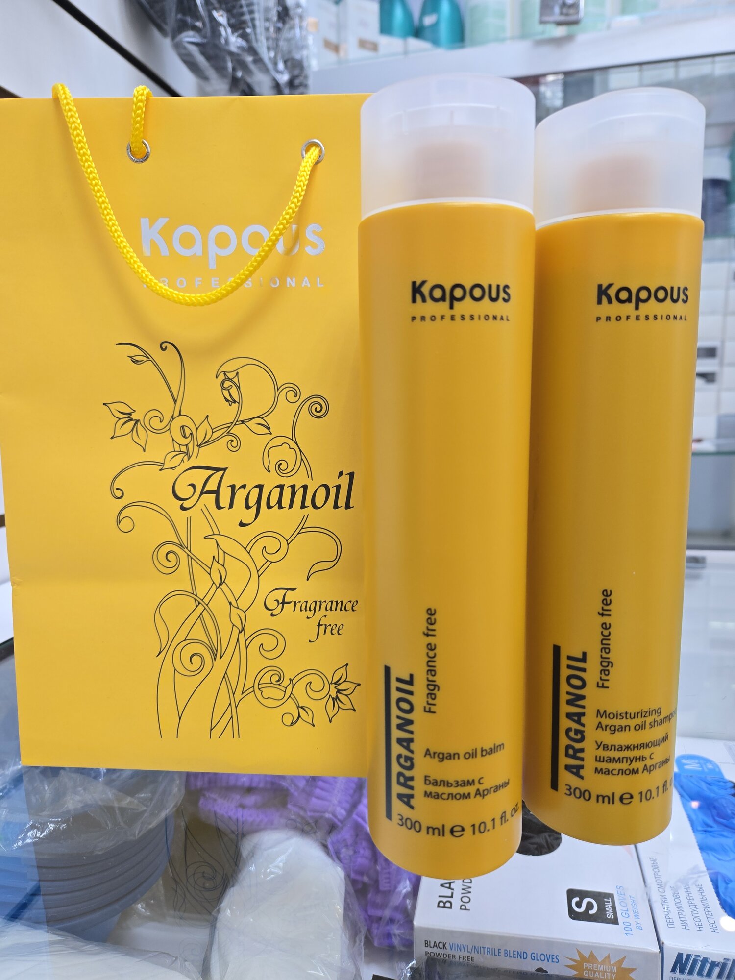 Набор Kapous Moisturizing Argan, шампунь, бальзам, пакет 300мл