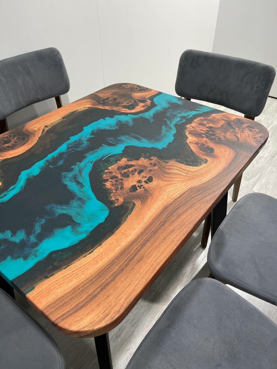 Стол кухонный THETABLE 90х70 см 4.5/4.1