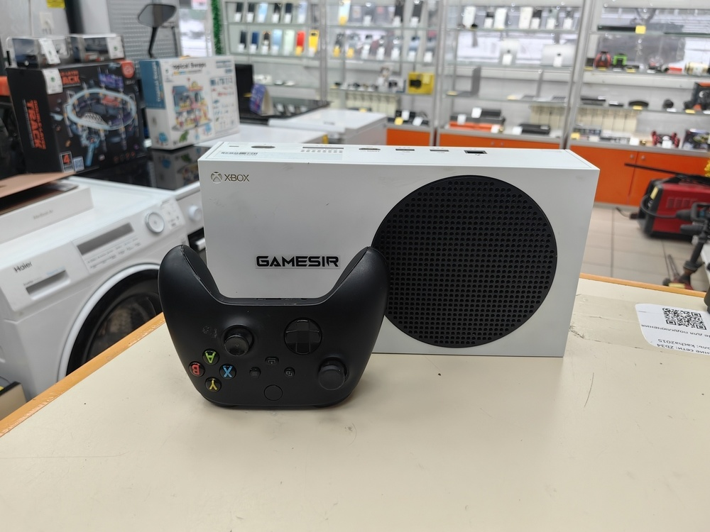 Игровая приставка Xbox Series S 512Gb SSD б\у