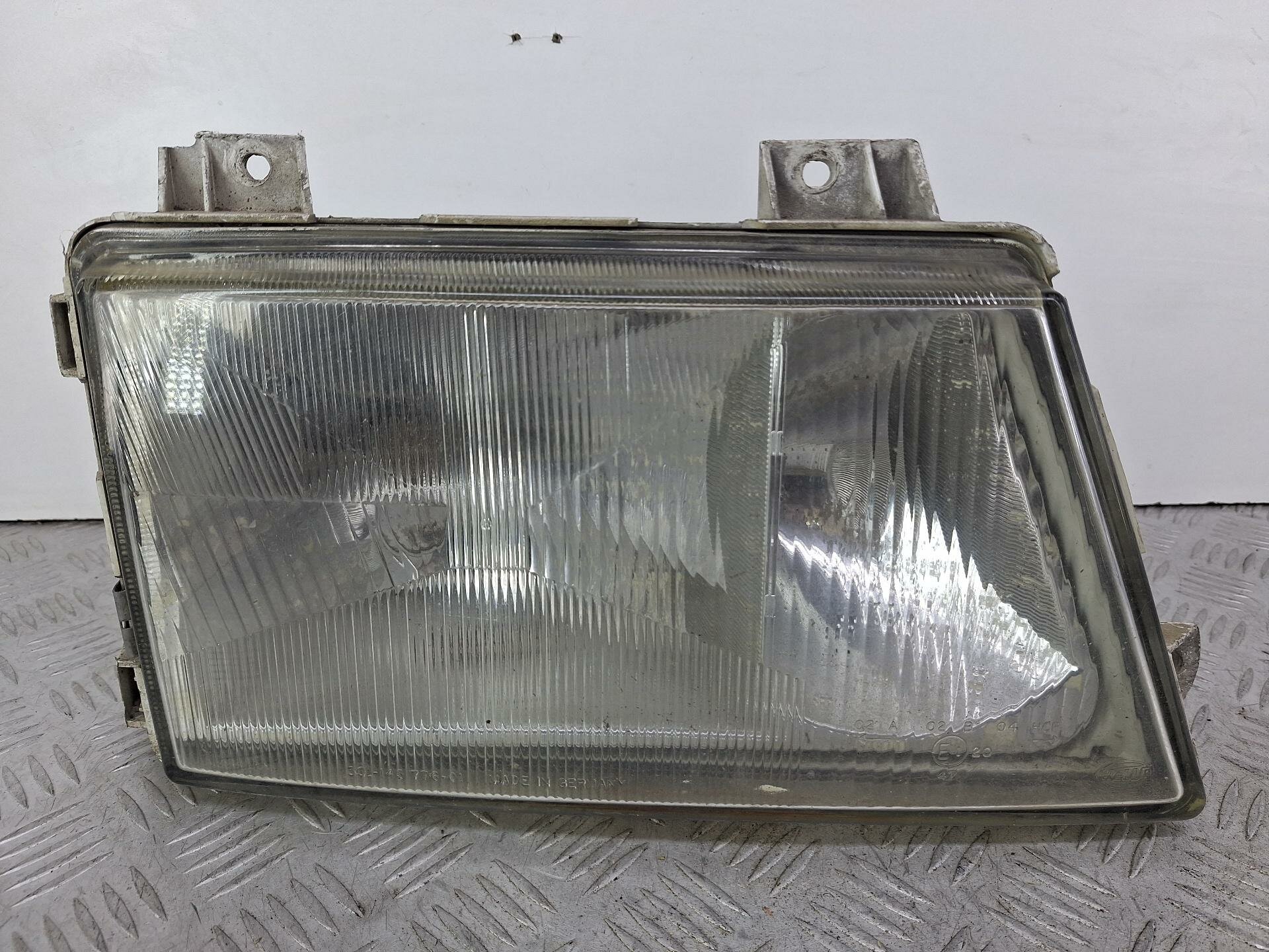 Фара правая Mercedes-Benz Sprinter W901-904 (1995 - 2000) 9652091H