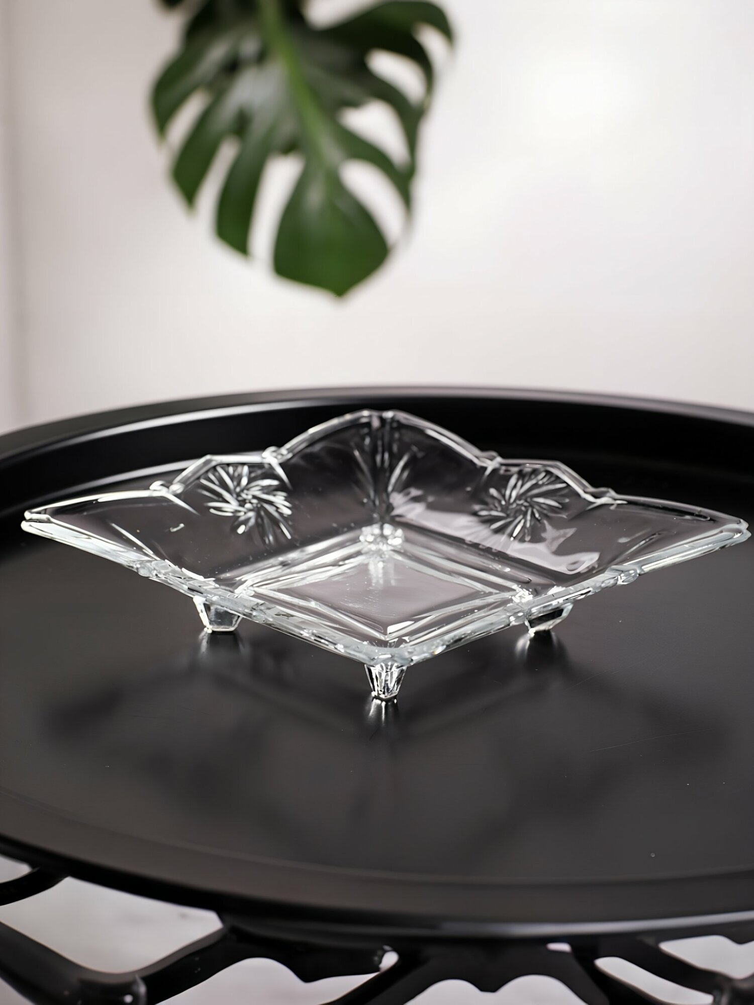 Набор квадратных стеклянных блюд Kaveh Tandis 18 см, 6 штук, Иран, для сервировки закусок, нарезки и фруктов.