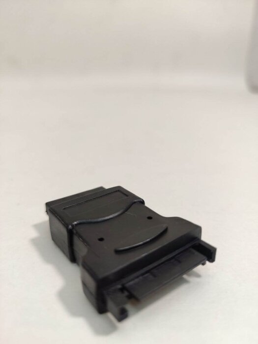 Переходник пластик SATA Molex