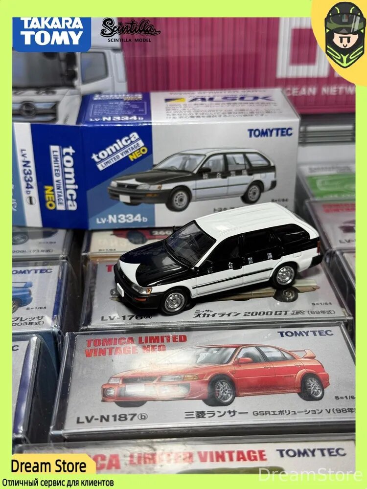 Машинка Tomytec 1/64 Tomica Limited Vintage Tomytec TLV LV-N334b Toyota Corolla Sprinter Van (ALSOK) Alloy Car Model Collection Gift