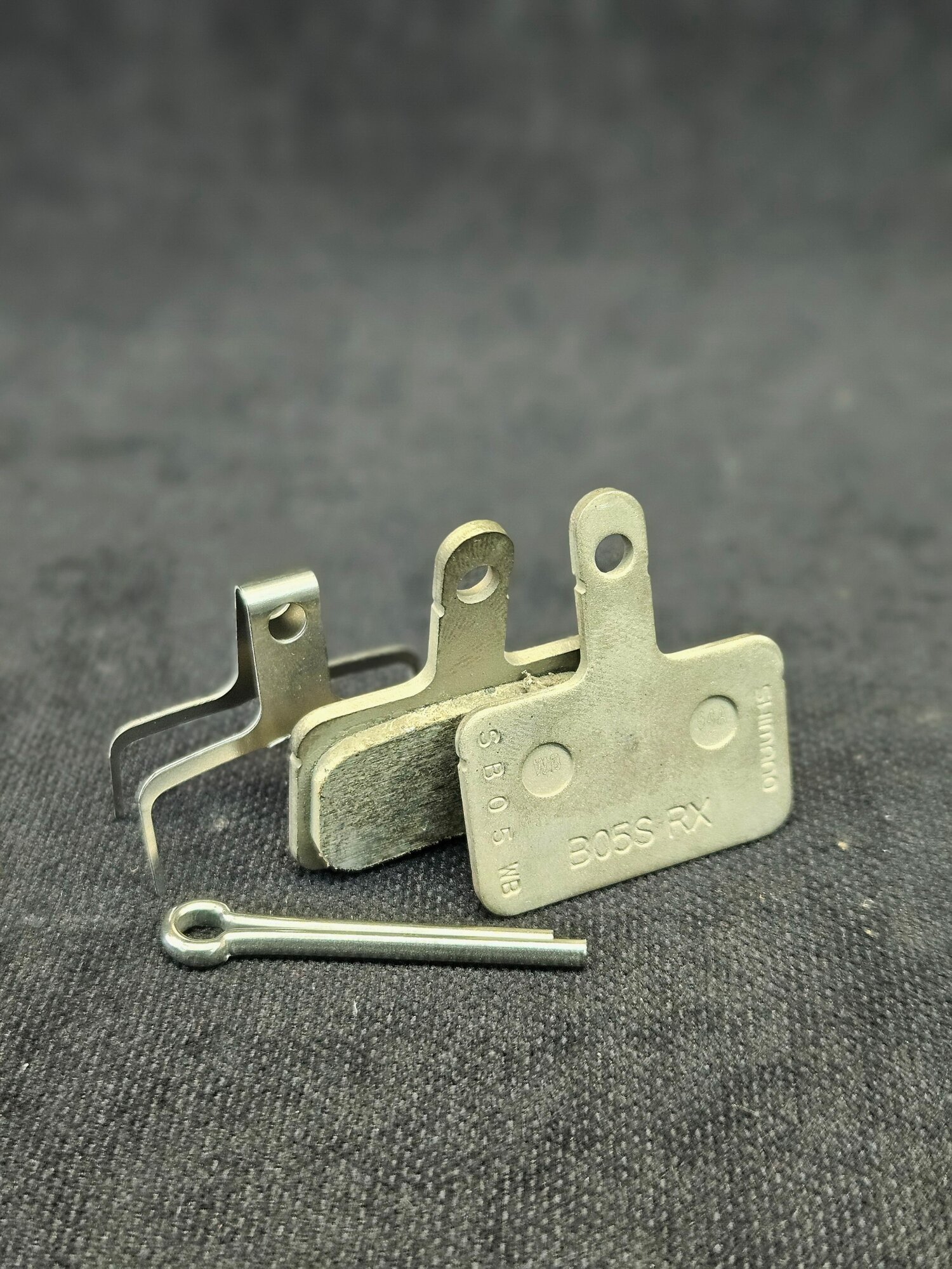 Колодки для дисковых тормозов Shimano B05S-RX (M3xx-M5xx / Tektro и др.), B-type, органические (resin), подложка из стального сплава