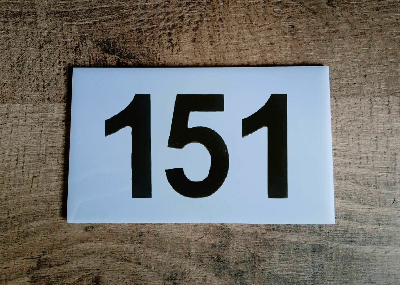 Цифры на дверь, табличка с номером 151