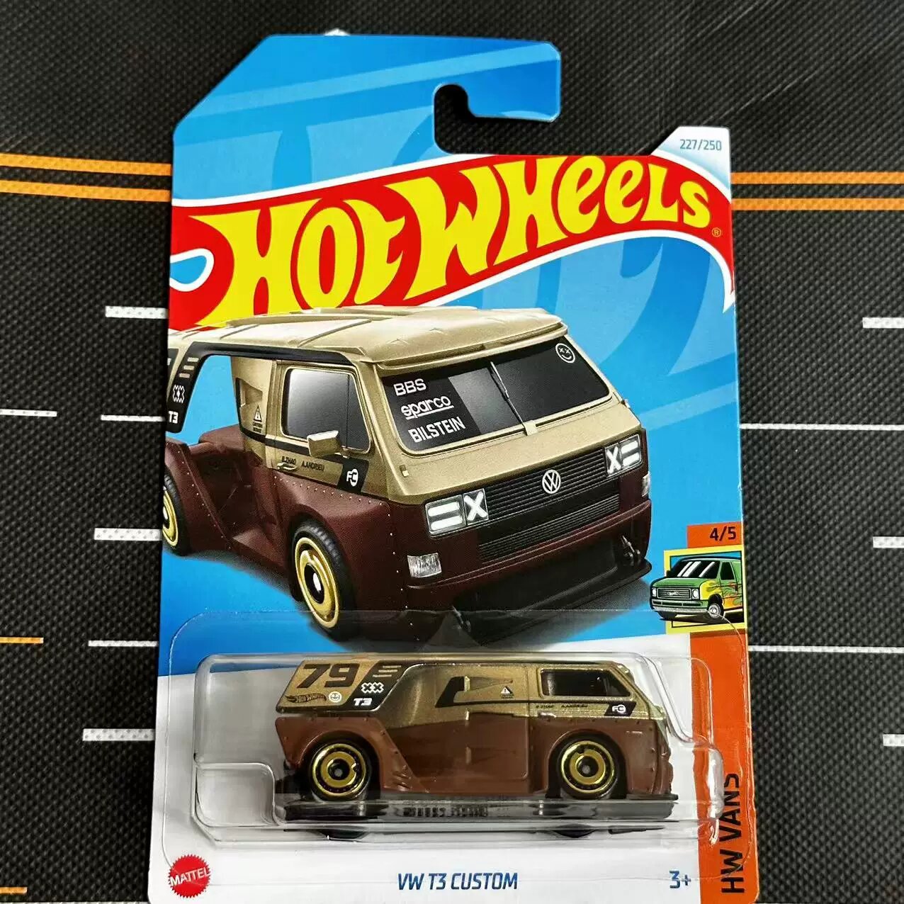 Hot Wheels Volkswagen MKMK2 Beetle Wintergarten Car T2 Pickup Golf GTI Scirocco Volkswagen ID 4К227 Фольксваген