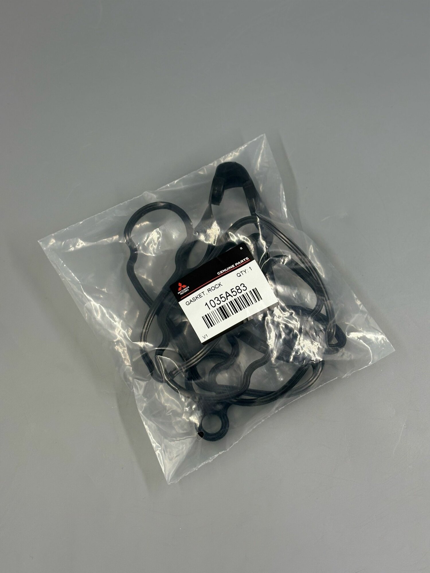 Прокладка клапанной крышки Mitsubishi 1035A583 оригинал / Valve Cover Gasket