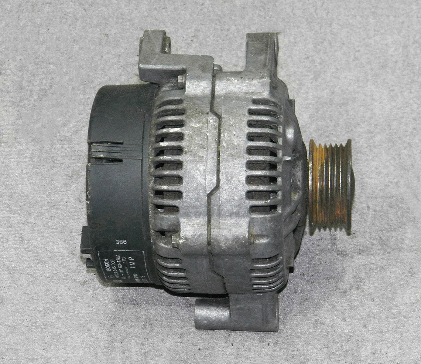 Генератор Volvo S70 120A (CA1056IR)