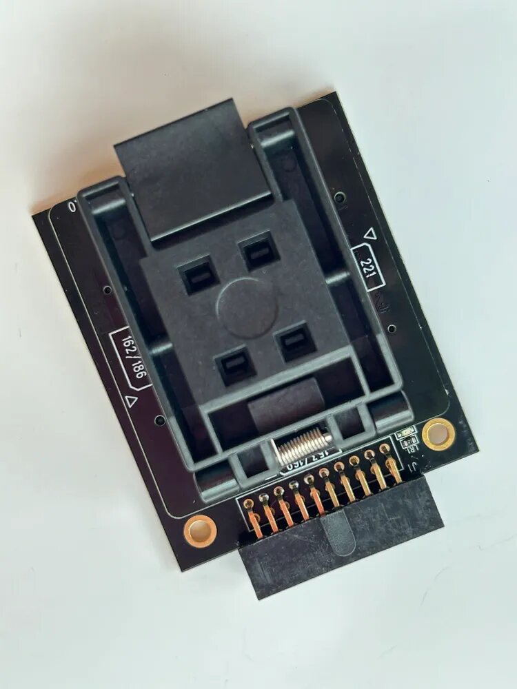EMMC PRO 6in1 Socket распространяется на easy-jtag бокс и UFI- бокс