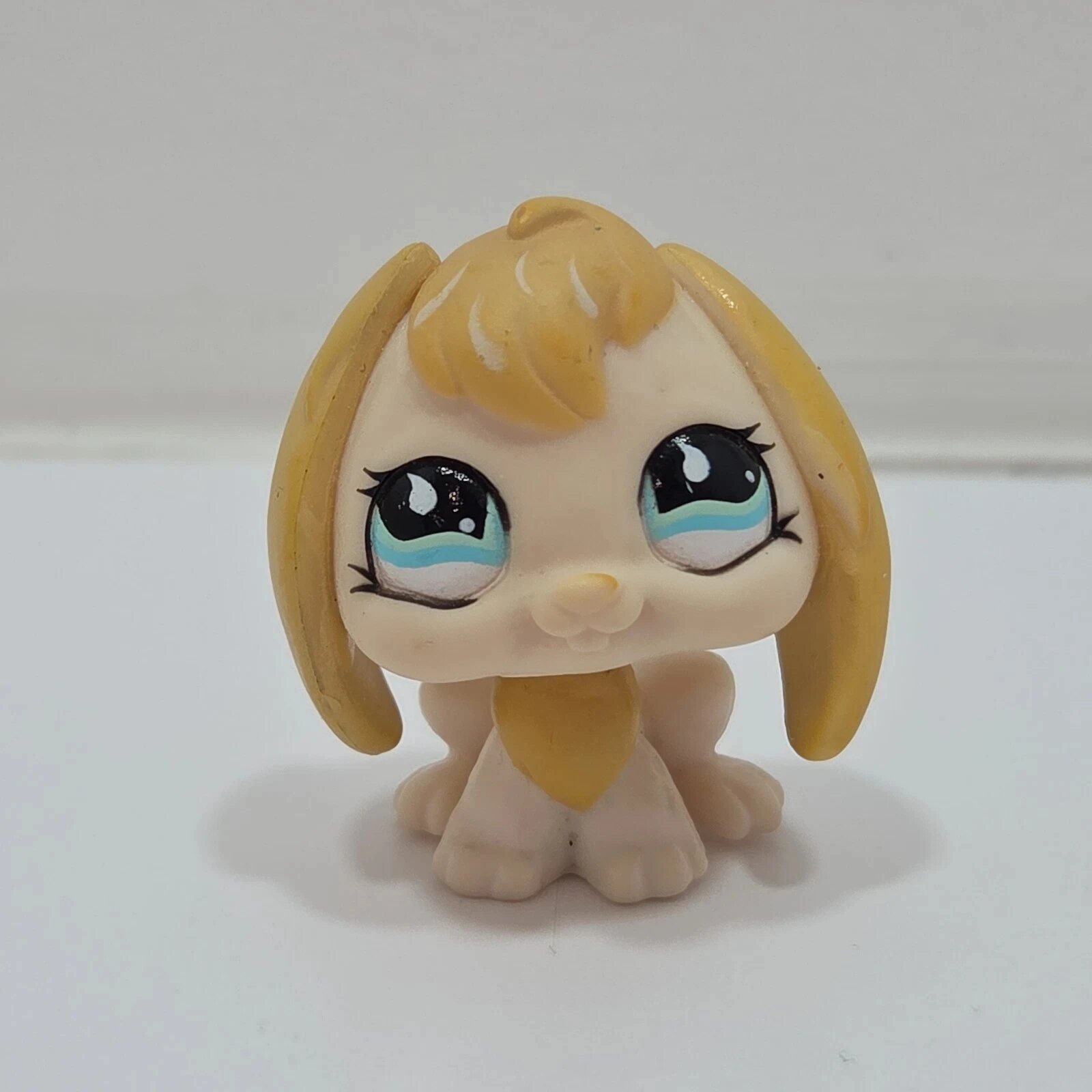 Фигурка LPS Кролик pdstor 2 дюйма