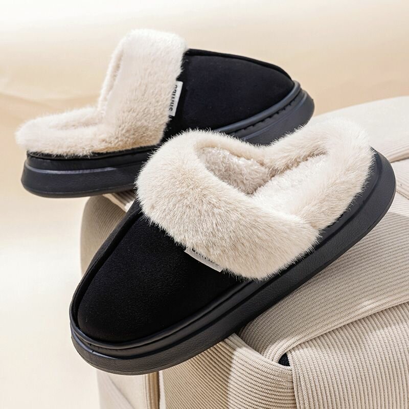 Slippers — фото 1