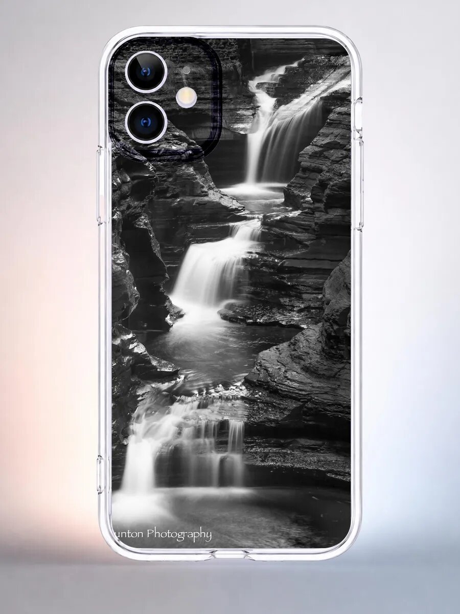 Чехол iPhone 11 водопад каньон силиконовый