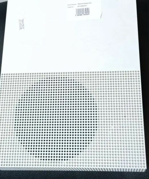 Игровая консоль Xbox One S, комплект с проводом и HDMI