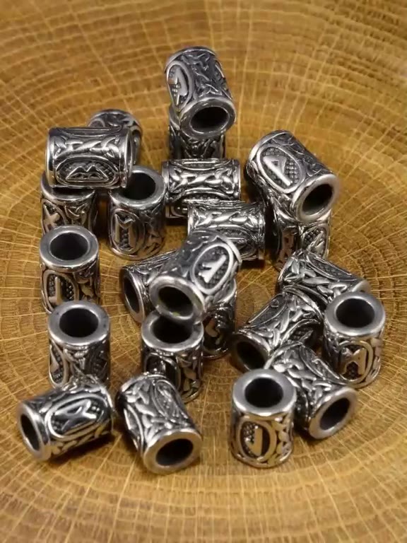 Бусина руна — фото 1