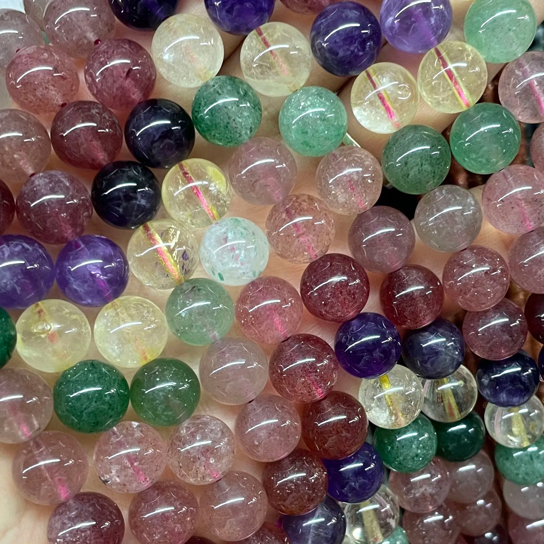 Бусины хризопраз клубничный кварц 8мм, фиолетовый, Colorful