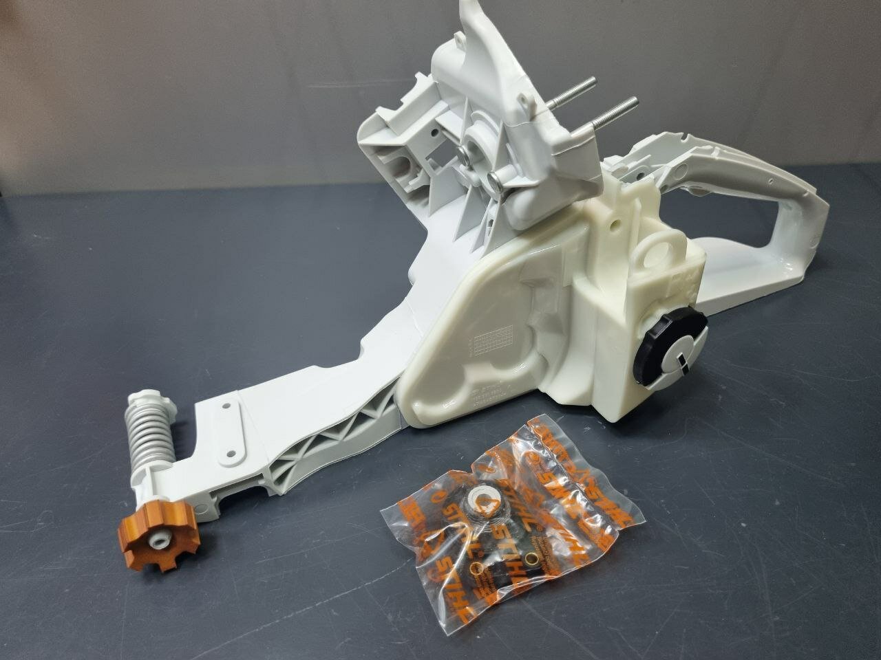 Корпус топливного бака STIHL, для бензопилы STIHL MS 341/MS 361, оригинал, арт. 11353500823