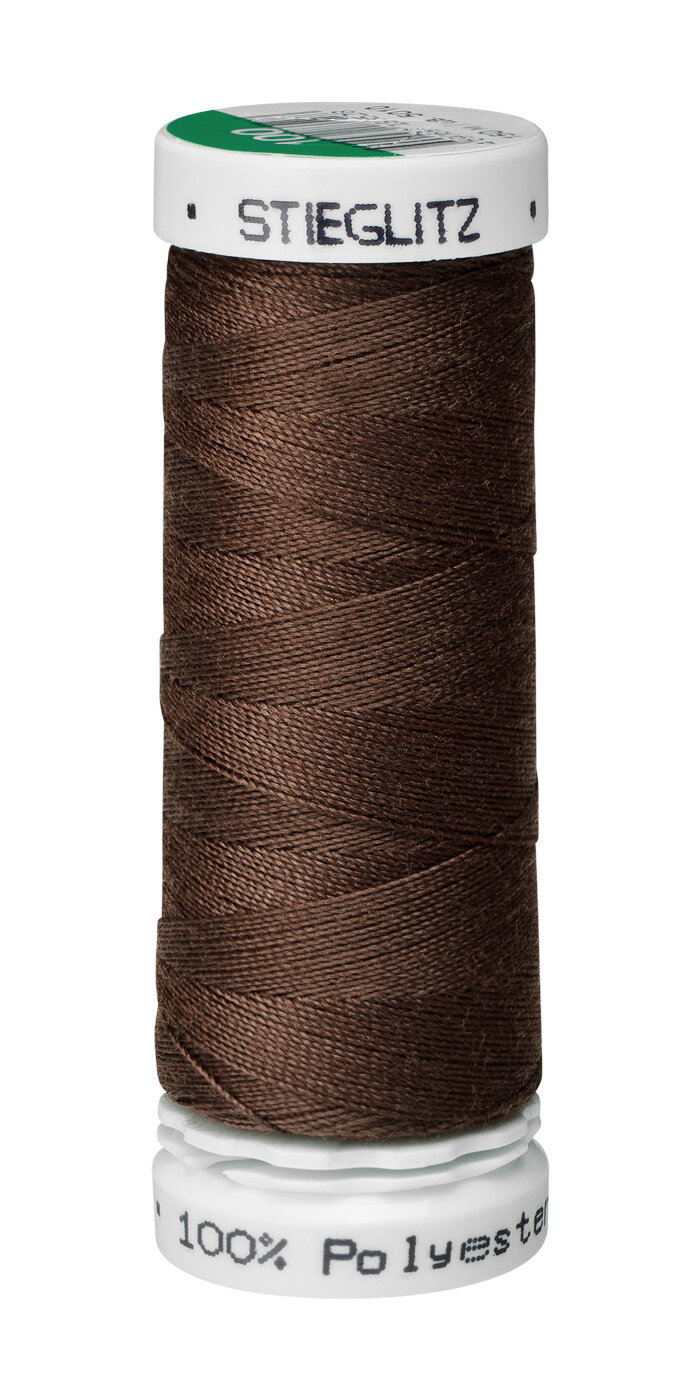 Нитки швейные Stieglitz30 50м, темно-коричневый (4812)