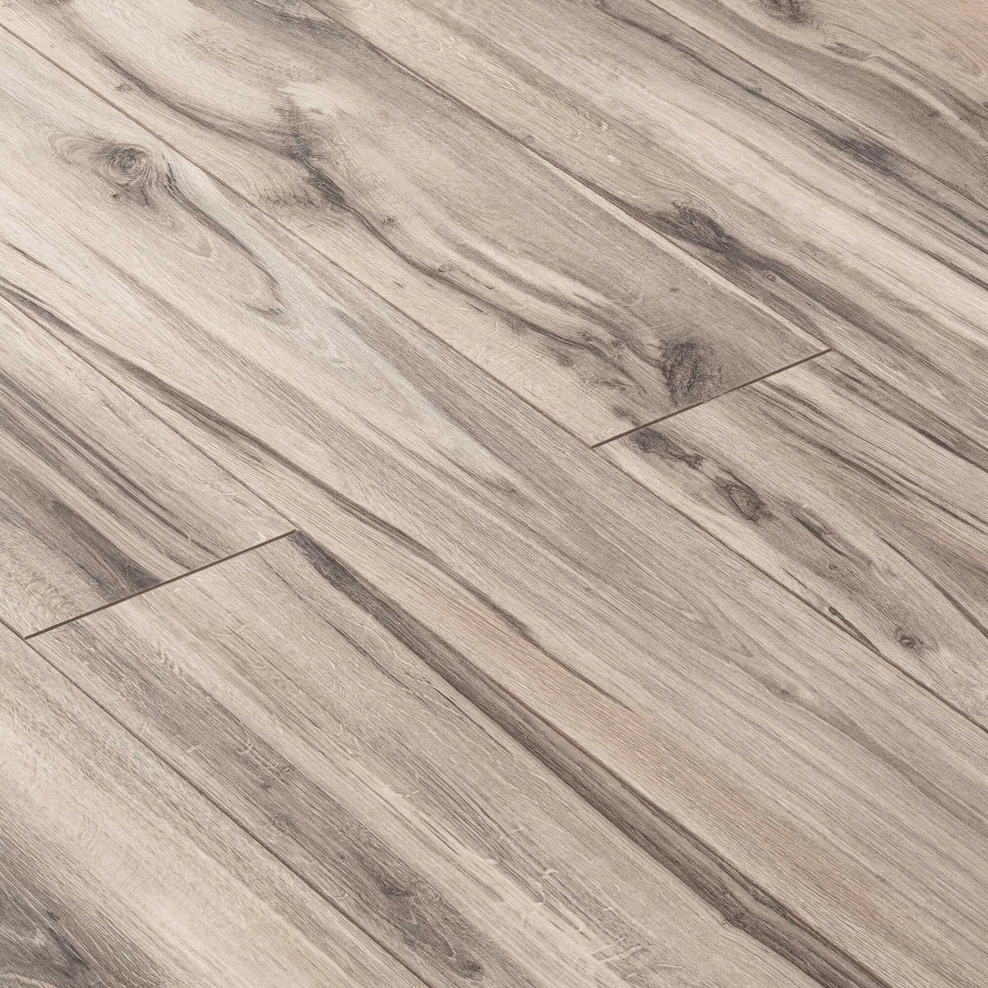 Ламинат 33 класс Egger Home дуб крейдл серый 1,99 кв. м 8 мм с фаской Egger EHL204