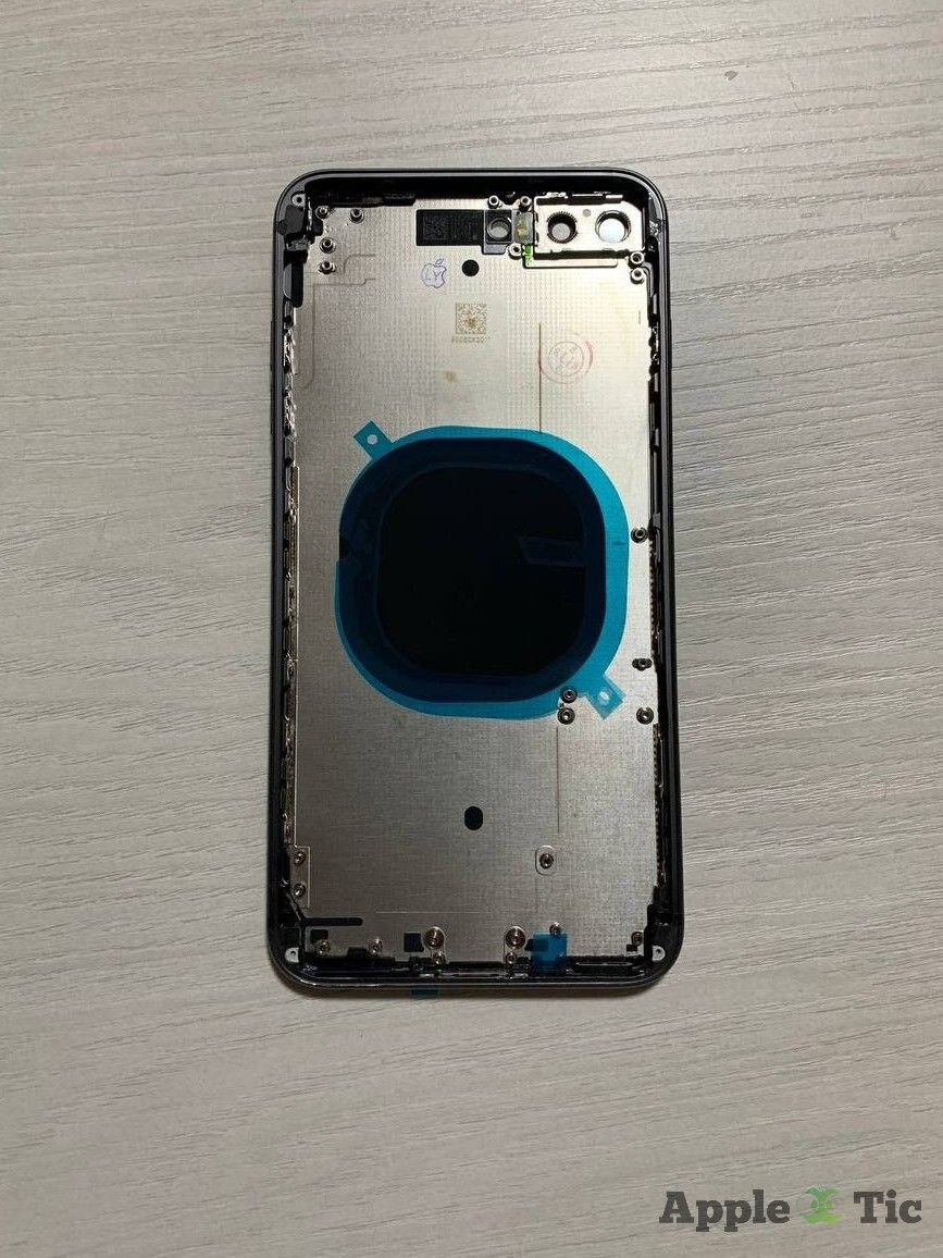 Корпус для IPhone 8 Plus черный (SPACE GRAY), комплект кнопок, сим-лоток — фото 1