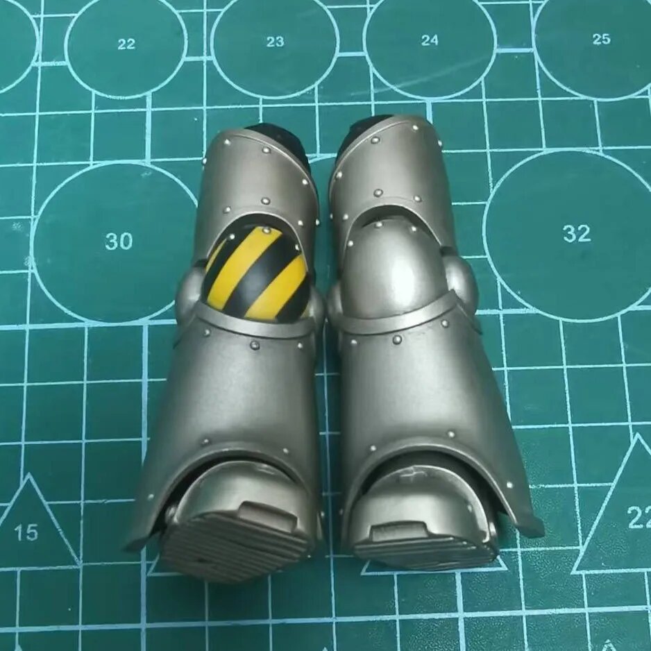 JOY TOY Warhammer 1/18 Iron Warriors MKIII Тактический Отряд