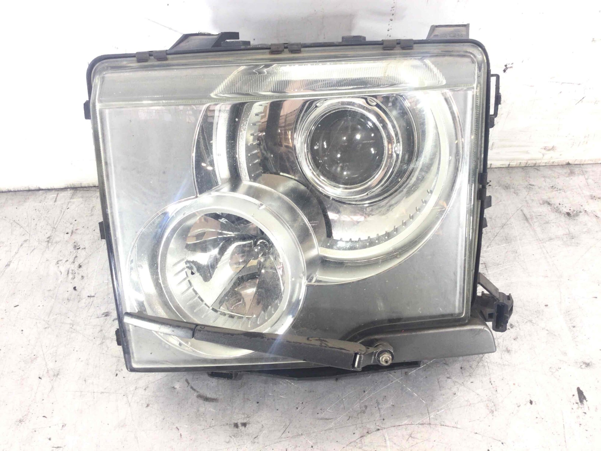Б/У Фара левая Land Rover Range Rover 3 поколение (2002-2005) 2003 г.