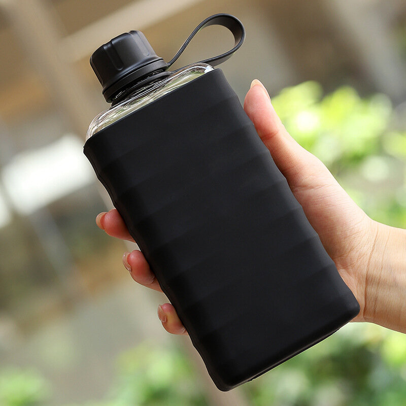 Новая бутылка Tritan Fresh Style с ручкой, плоская бутылка с силиконовым покрытием, пластиковый стакан, высококачественная портативная бутылка для воды для студентов