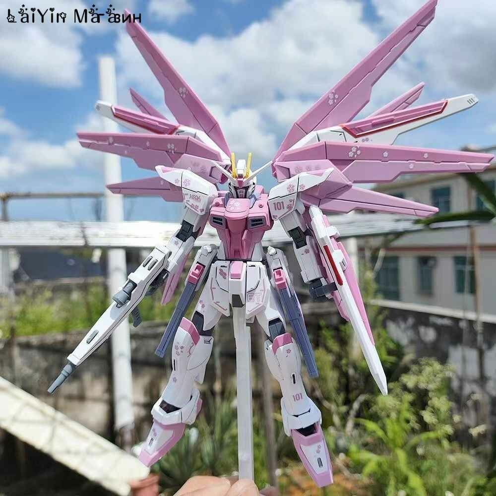 Сборная игрушечная модель HG 1:144 Розовая свобода Gundam, подарок для мальчика, бесплатная подставка, аксессуары для экшн фигурок--LaiYin