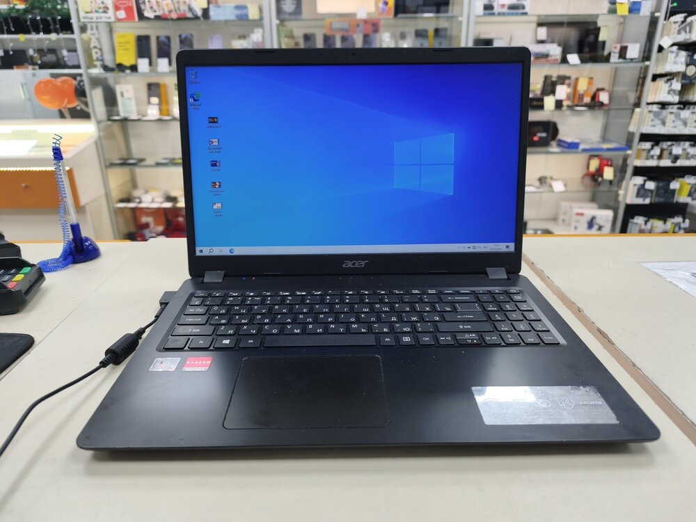 Ноутбук Acer Aspire 3, AMD Ryzen 3 3200u, 4 ГБ, 250 гб, б/у, уценка