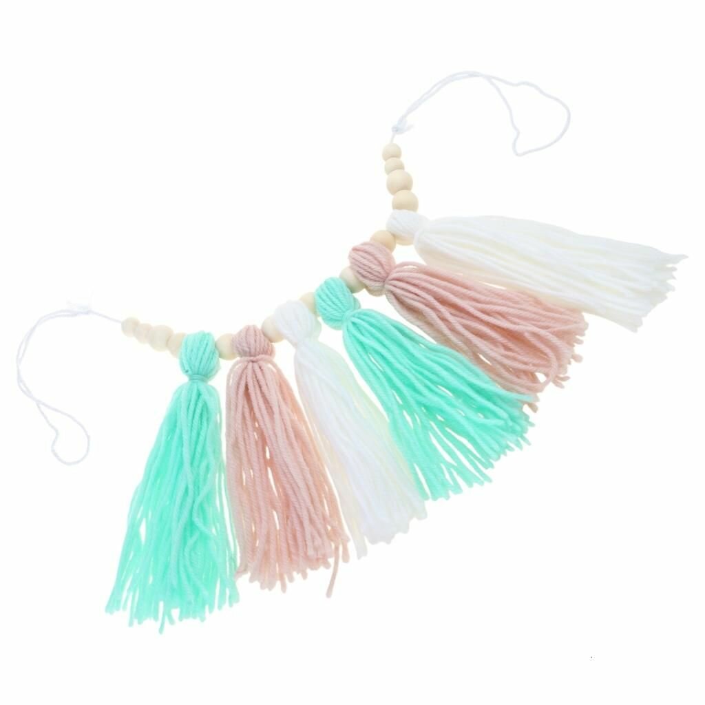 Гирлянда с кисточками и деревянными бусинами, - 5