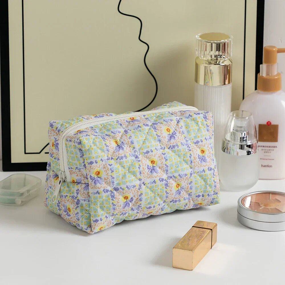 Косметичка eTya