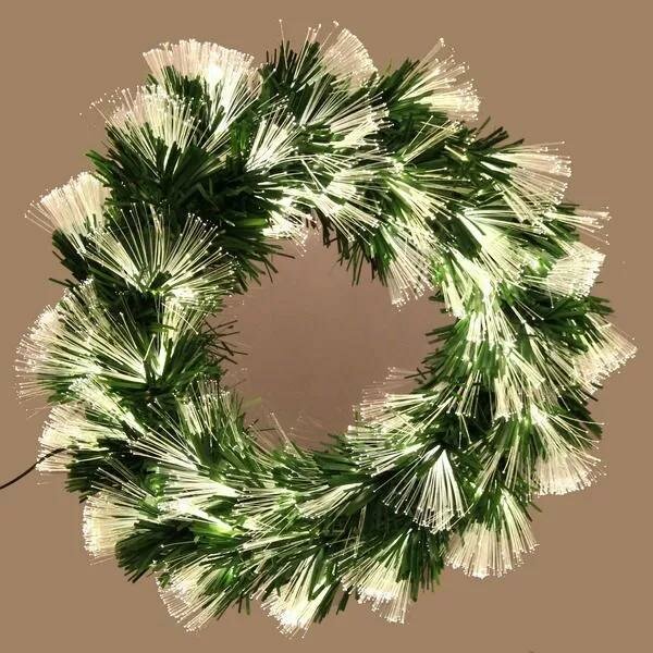 Венок хвойный Серпантин Волшебные переливы d 40 см светодиодный, Теплый белый