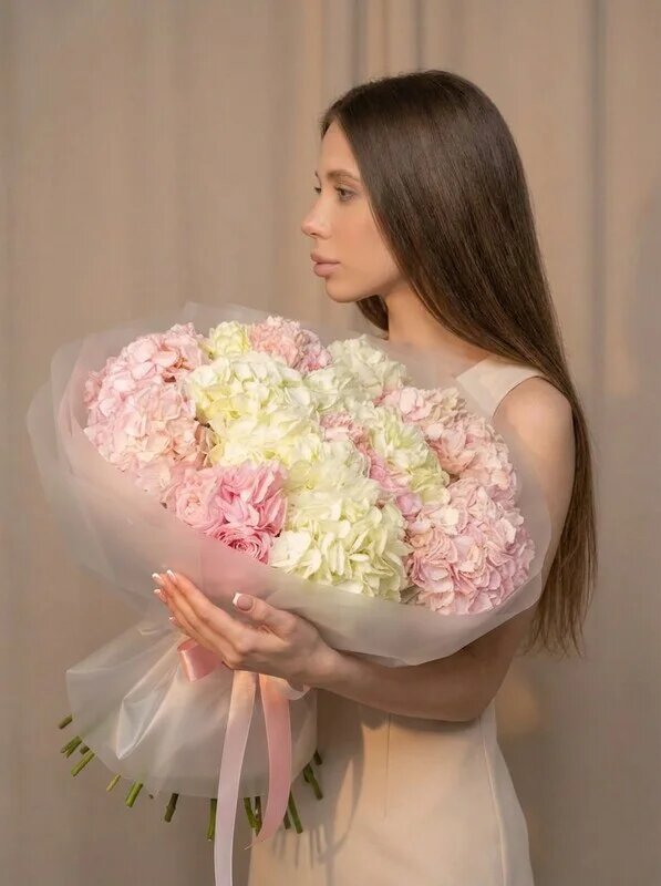 Букет «Облако» из пышных гортензий — Букет из гортензий «Облако»
