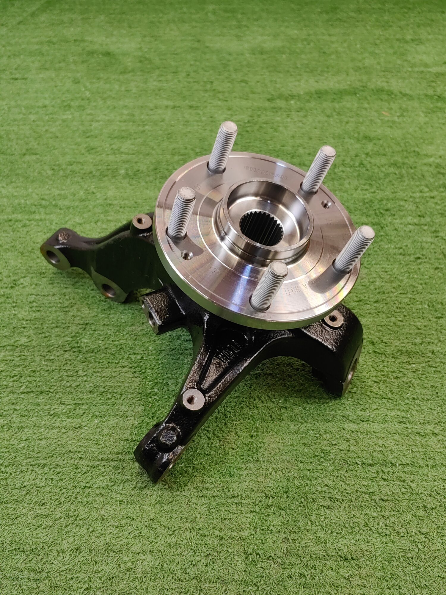 Changan Кулак поворотный передний правый Changan Uni-V C281F2603013400