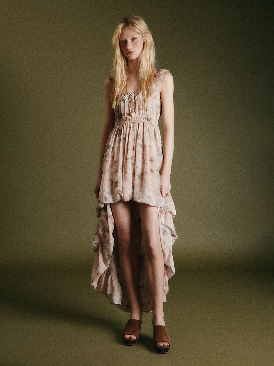 Платье макси шифоновое с пышной юбкой со шлейфом