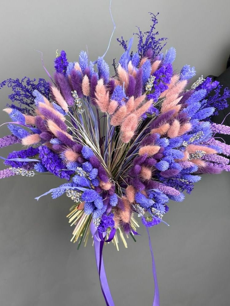 Букет из сухоцветов, в сиреневых тонах, для декора дома, 2 ленты, 8 соцветий солидаго, 80 веточек лаванды