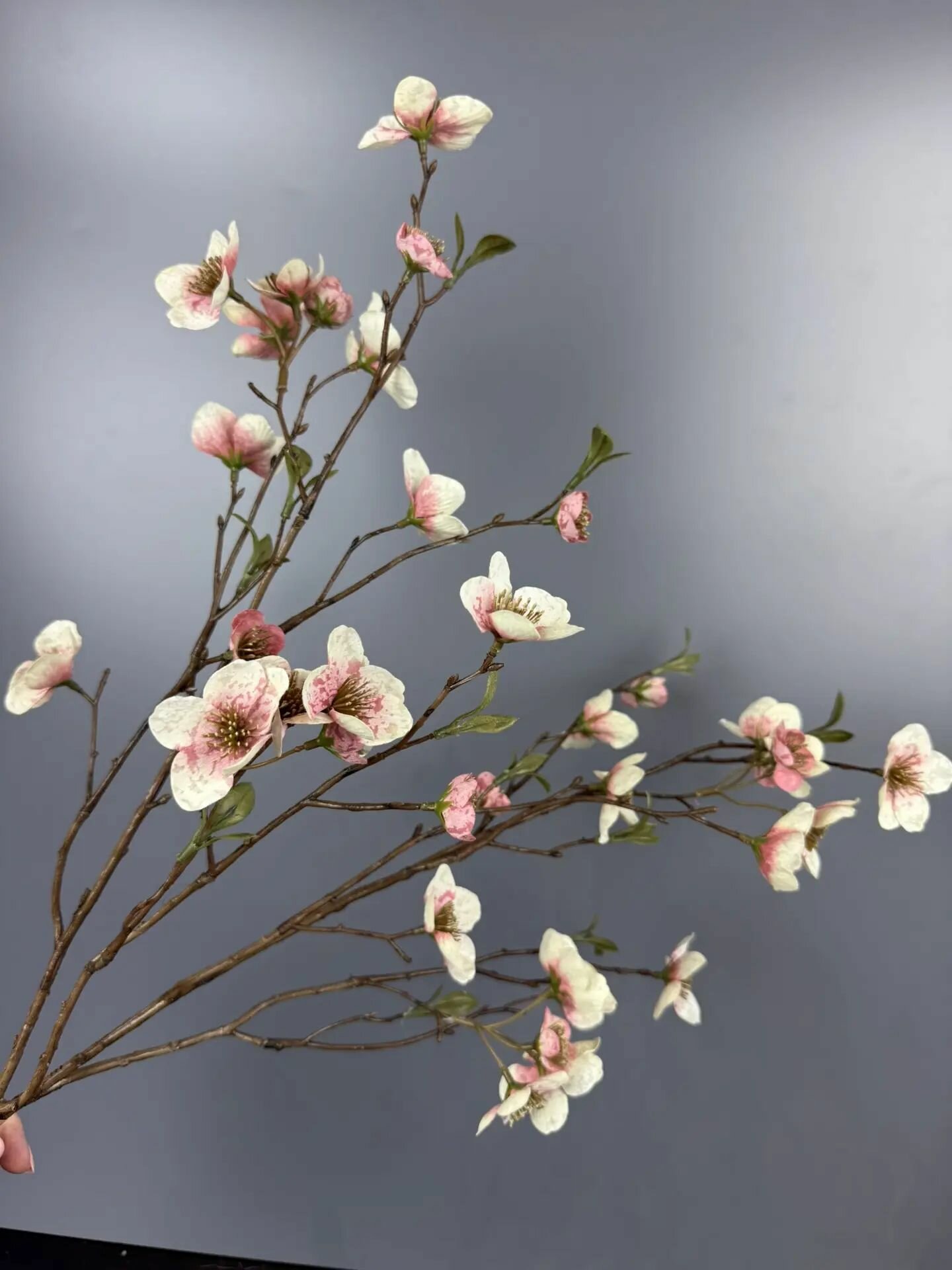 Ветка искусственная пасхальная весенняя цветущая сакура 2 ветки для декора интерьера 75 см флористическая