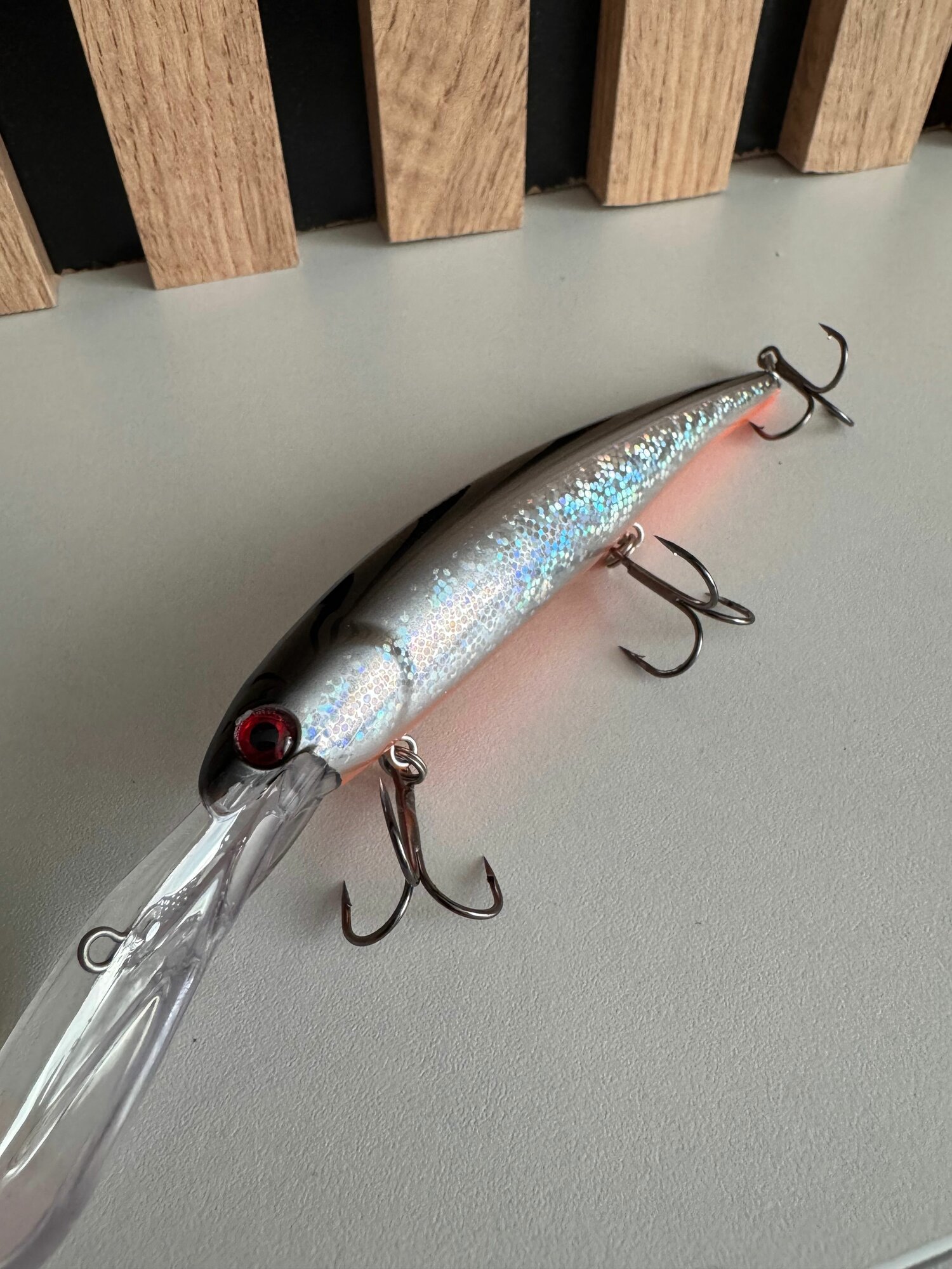 Воблер Bandit walleye deep (12 см; 19 гр) заглубление 8 метров/ цвет UV 16#