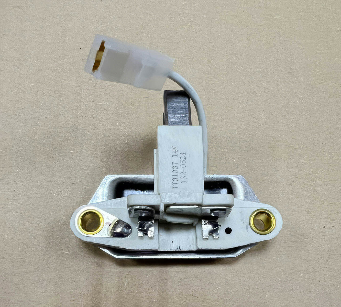 Щетки генератора (14V) Skoda Felicia 1.3 (Tesla Technics)