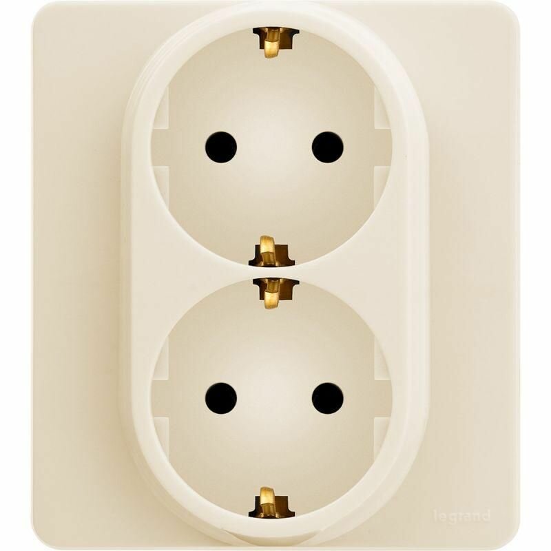 Розетка Legrand 16А, 250В, 2х2P+E, немецкий стандарт, слоновая кость