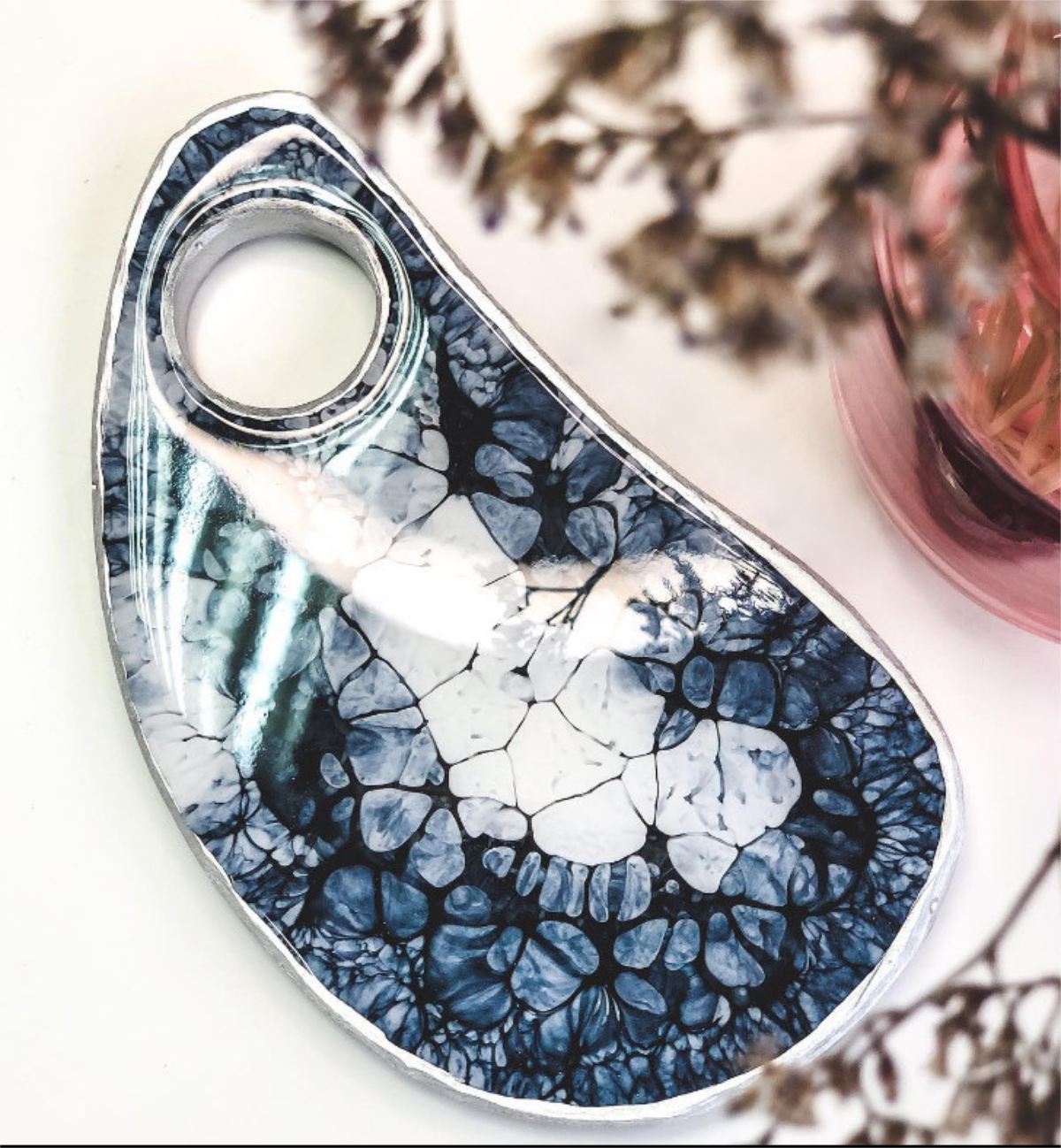 Молд силиконовый Палитра визажиста (14 см) для эпоксиной смолы и кондитерских изделий №37