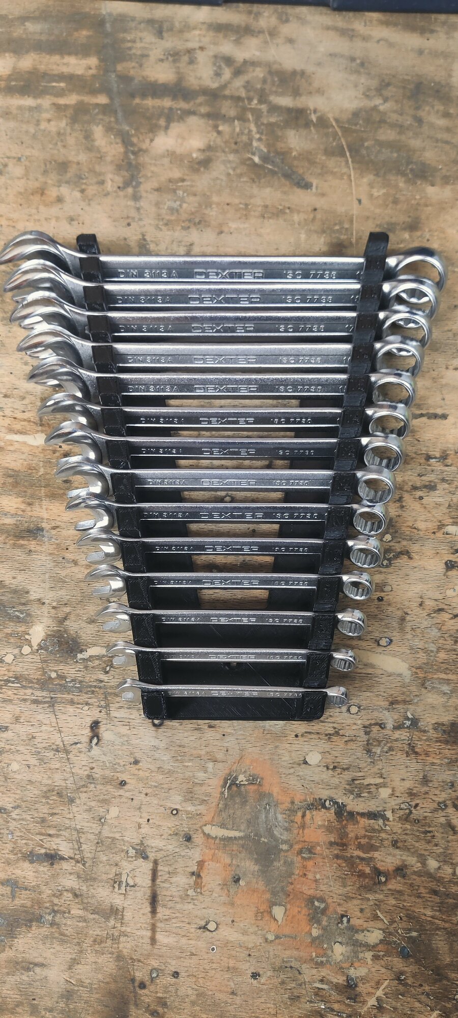 Держатель для гаечных ключей