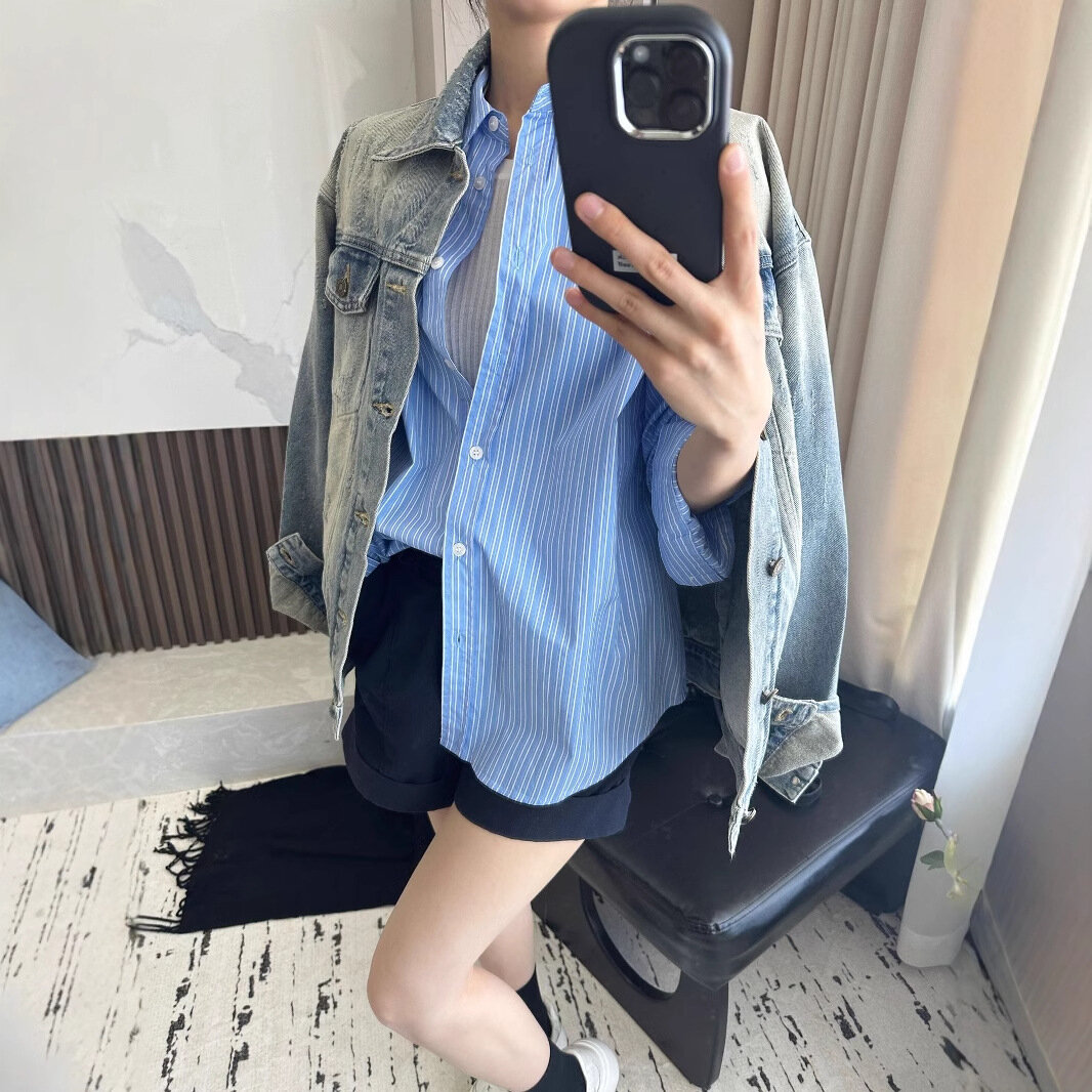 Куртка джинсовая