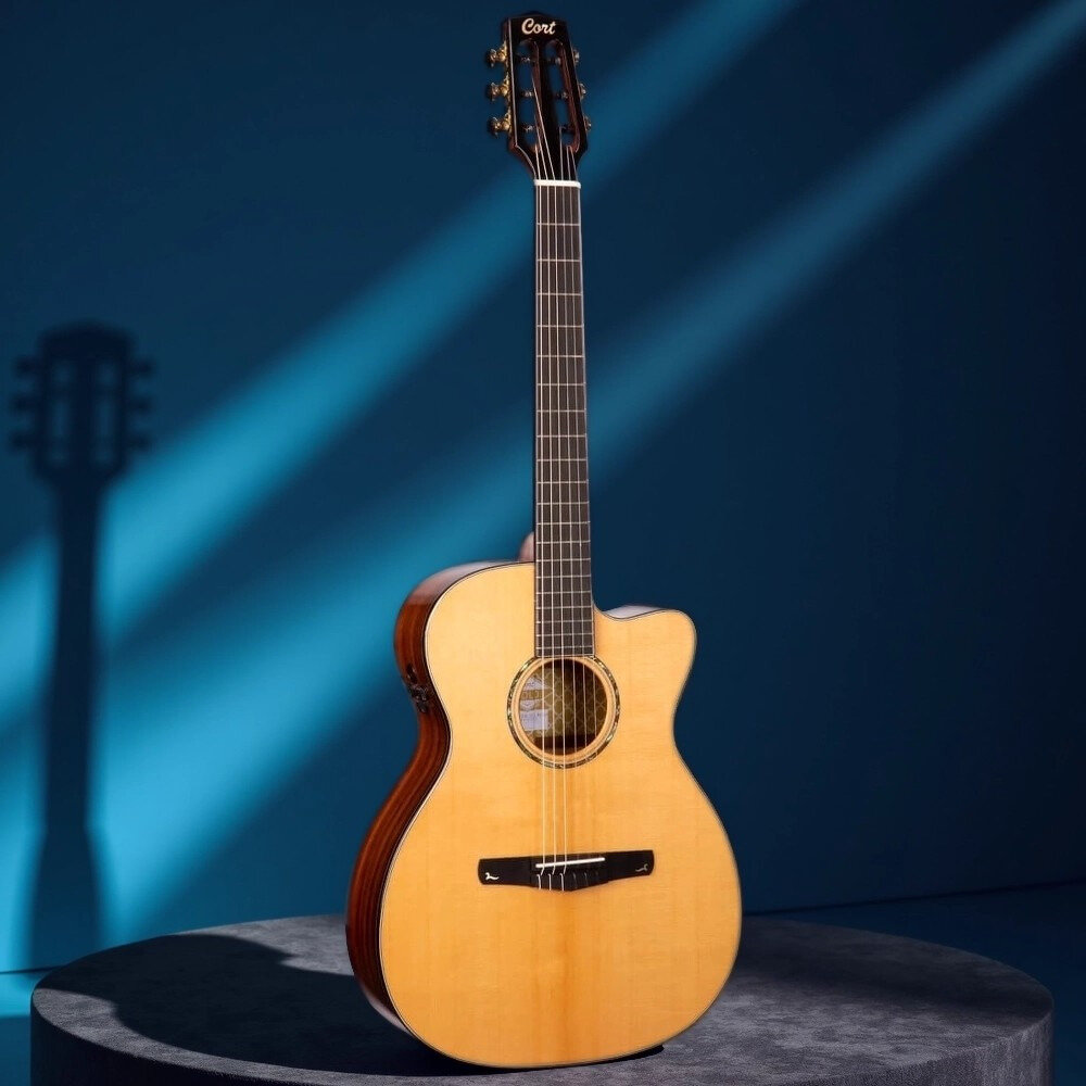 Электроакустическая гитара Cort Gold-OC8-NYLON-NAT