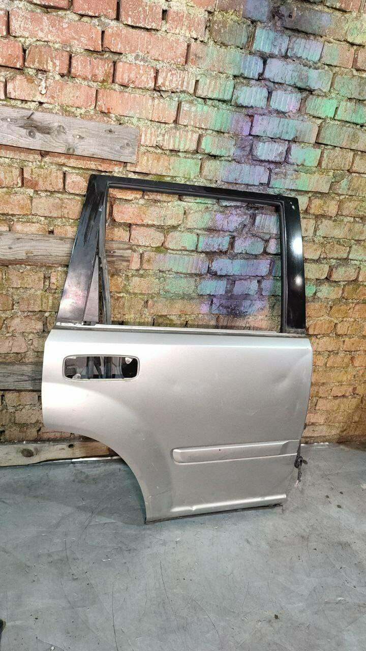 Дверь задняя правая Nissan X-Trail T30 (2000 - 2004)
