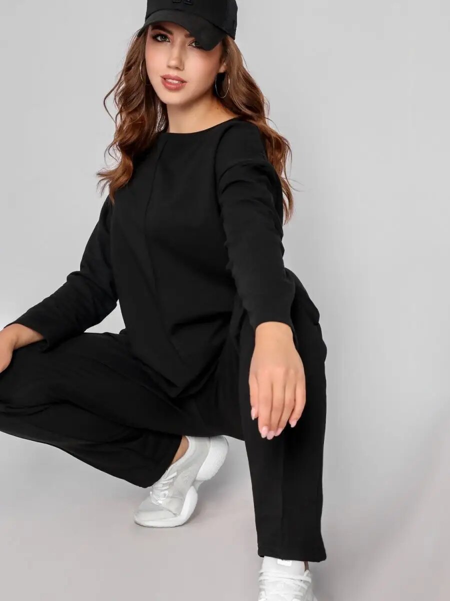 Комплект одежды 2024