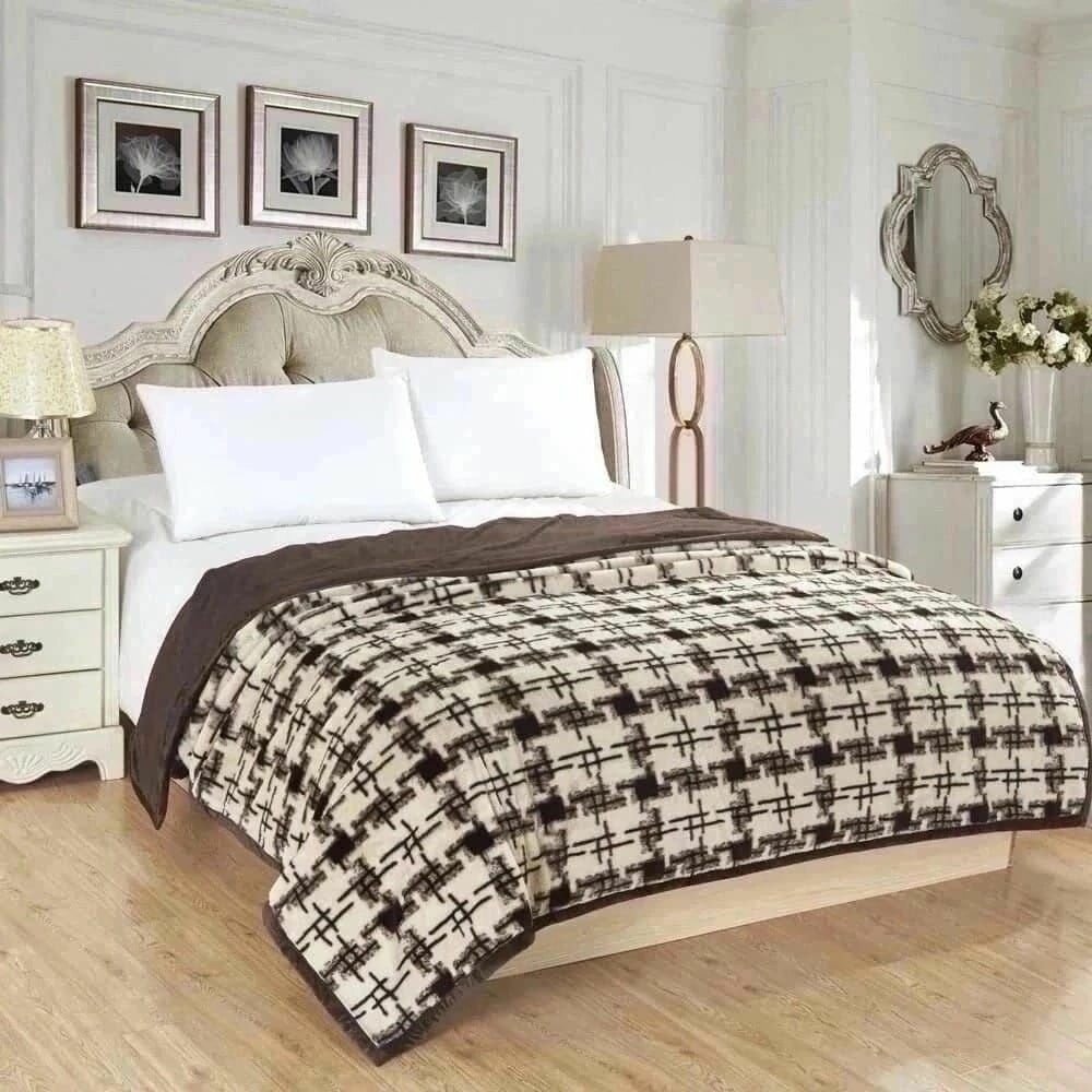 Флисовый мягкий плед покрывало на кровать 200х220 см